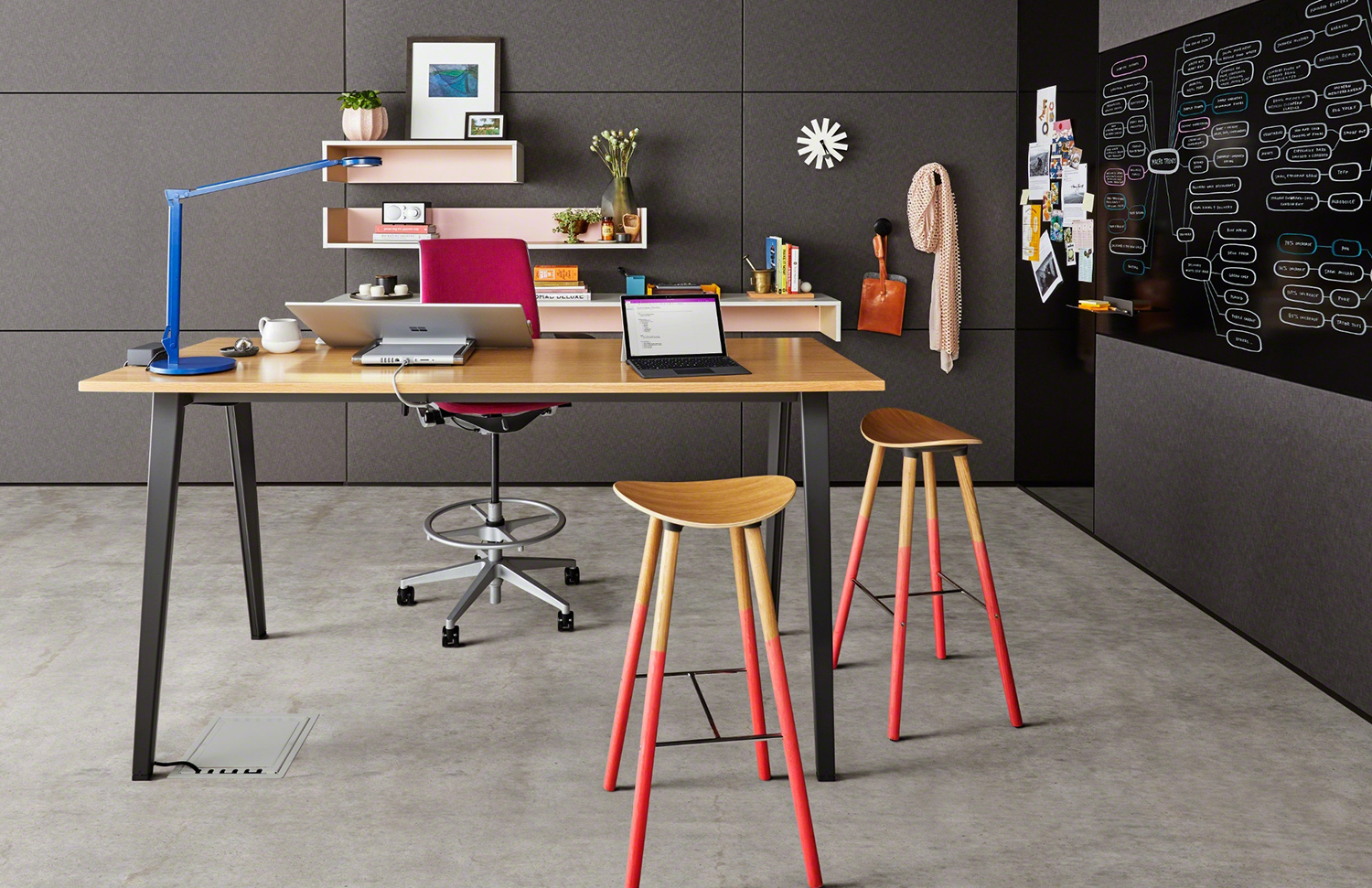 B-Free Modular Office Furniture & Lounge Seating - Steelcase