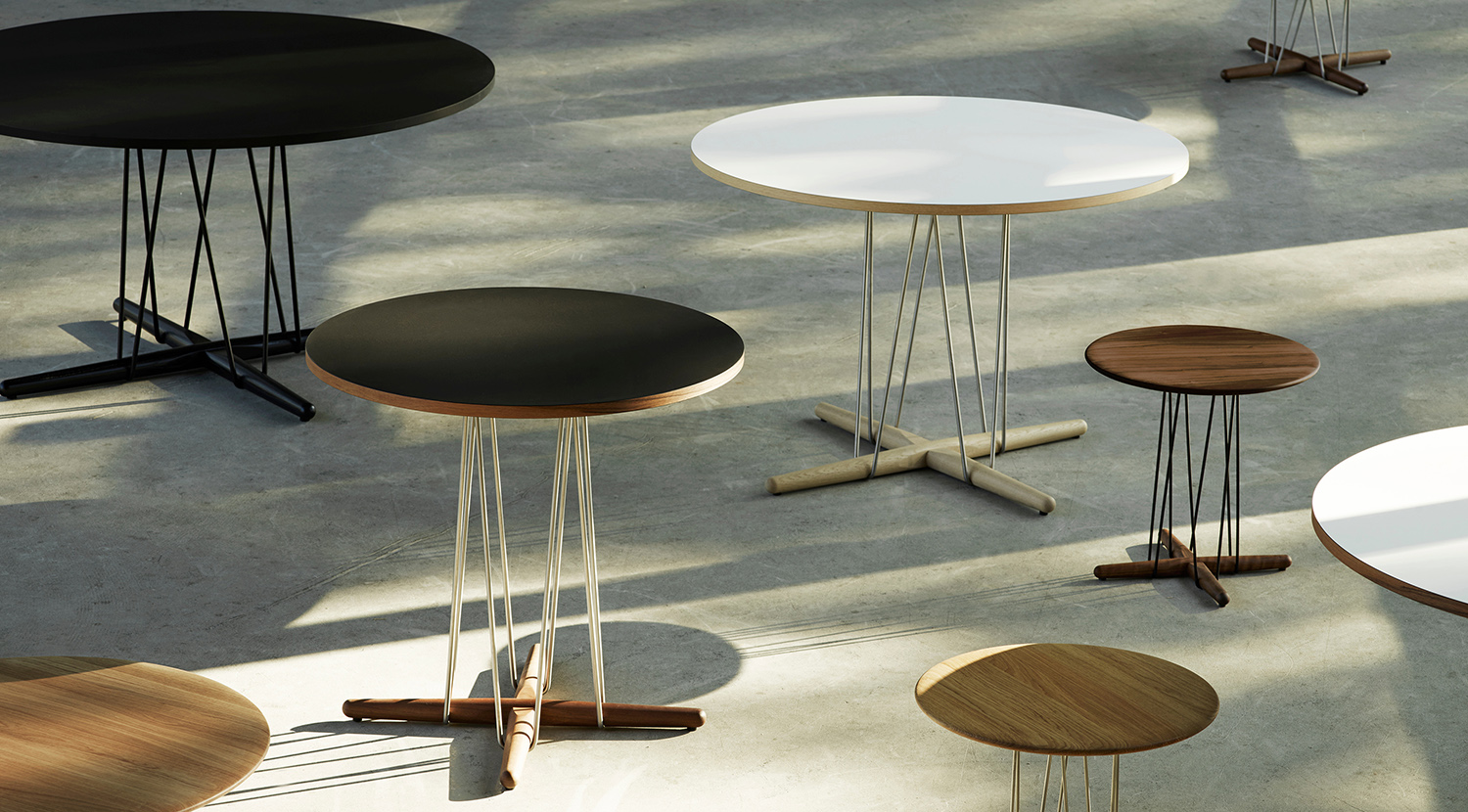 Embrace Lounge Table CHE021